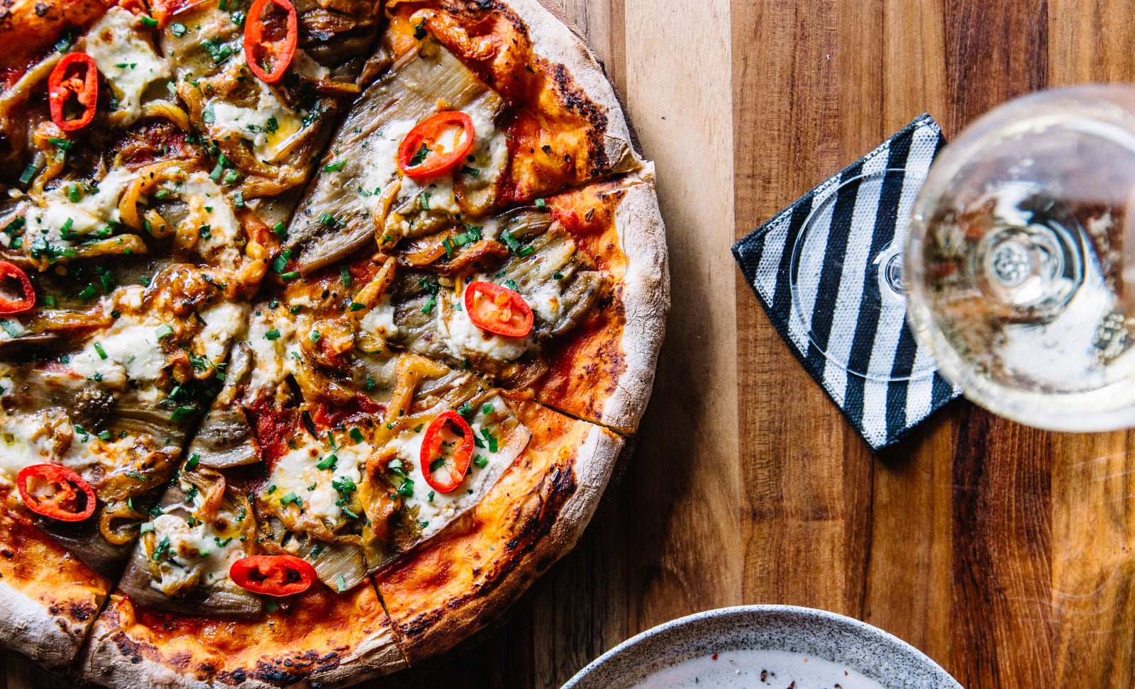 Italiensk Mat: Utforska Smaker, Recept och Traditioner